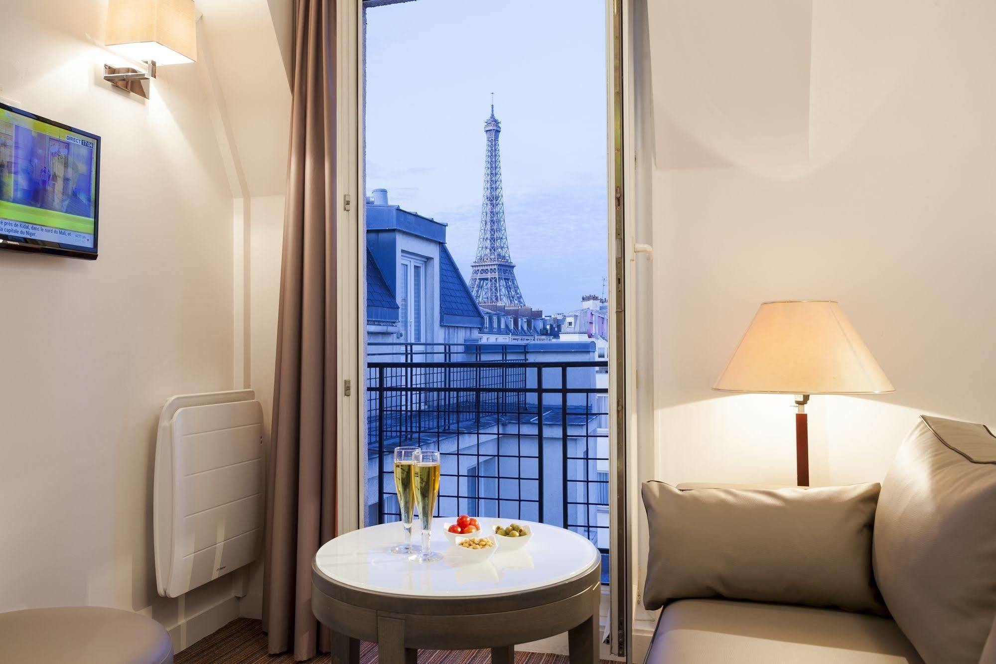 TIMHOTEL TOUR EIFFEL PARIS